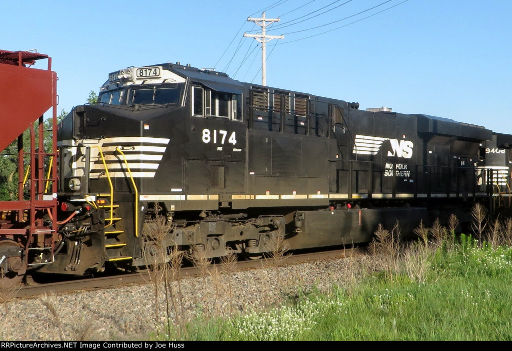 NS 8174